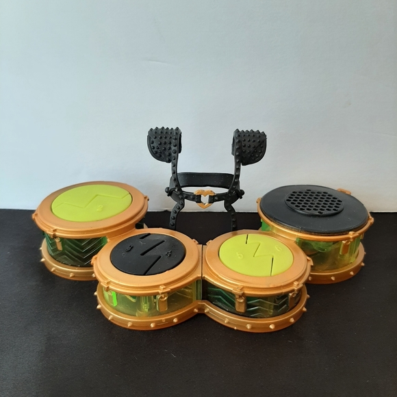 L.O.L. Surprise! | Toys | Lol Surprise Omg Remix Drums Harnessbhad Gurl ...